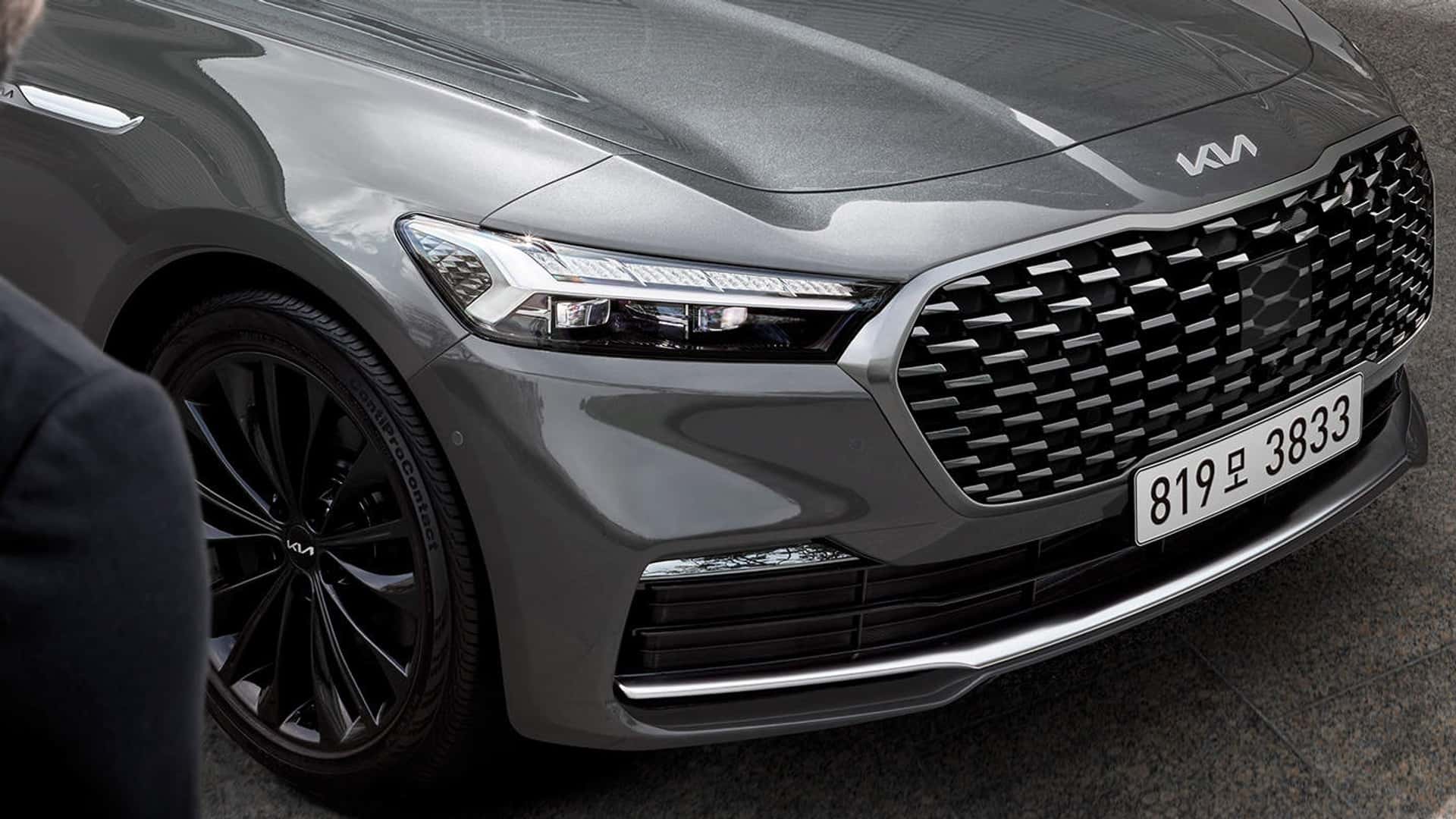 StriveME - كيا تطلق سيارة 2025 K9 : سيدان فاخرة بتجهيزات حديثة